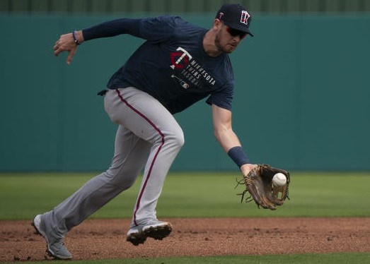 JT Riddle could solve Twins search for infield depth