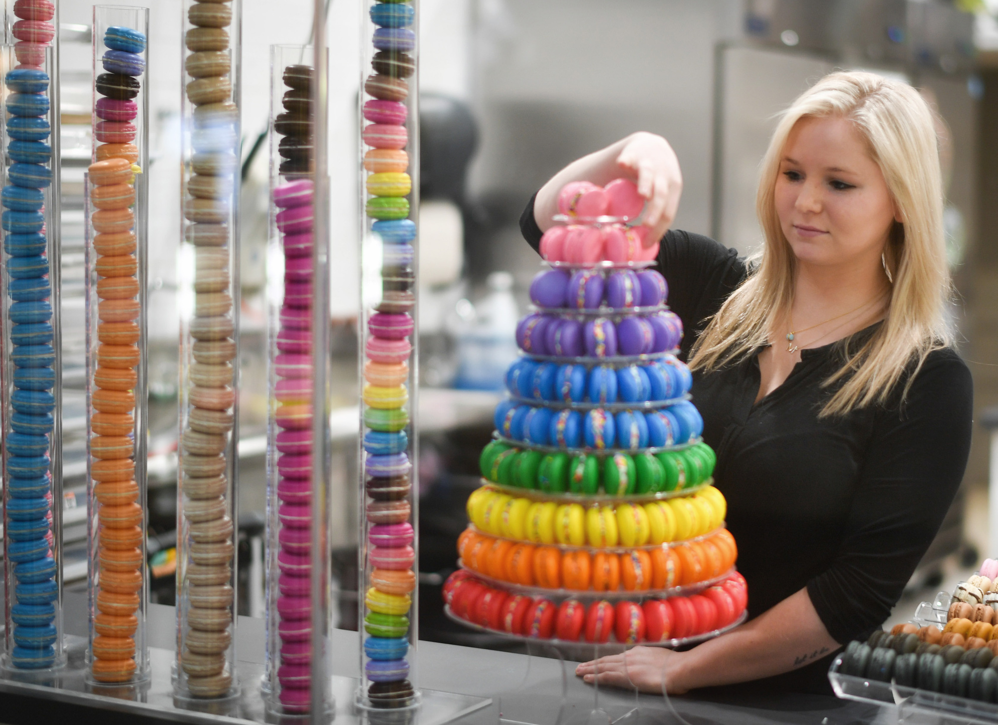 New macaron shop at Mall of America makes for a perfect cookie break