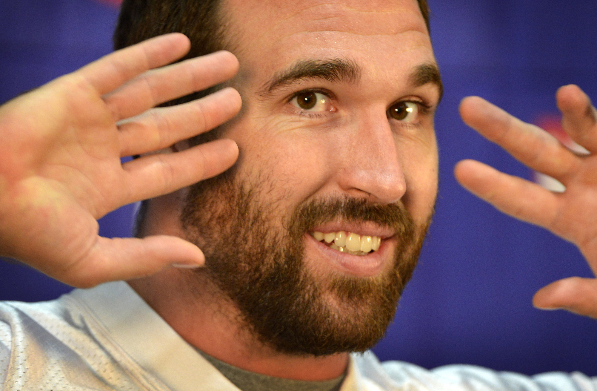 Jared Allen teams up with pro bull riders to help wounded soldiers find ...