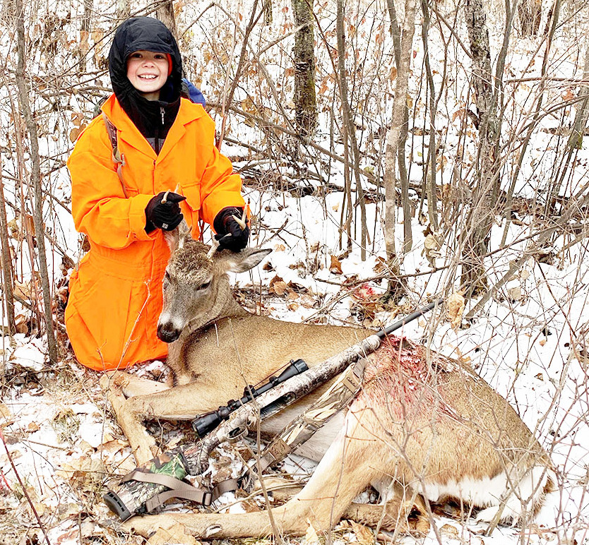 Five deer hunting photos