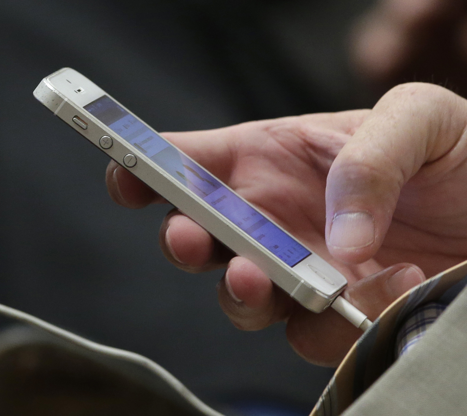 Southwest Metro Drug Task Force seeks tips by app and text