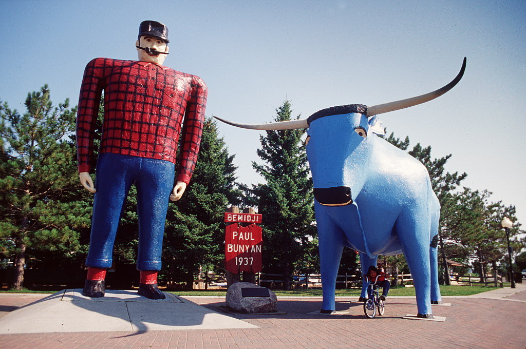 Guide to Minnesota's giant roadside statues — from Paul Bunyan to a 110 ...