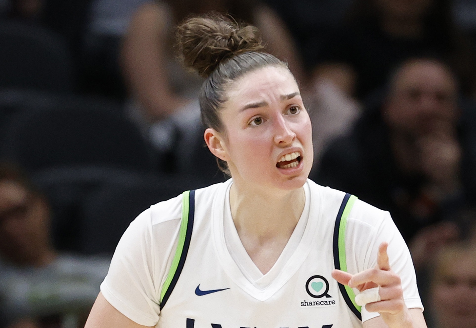 Lynx sign Jessica Shepard to contract extension