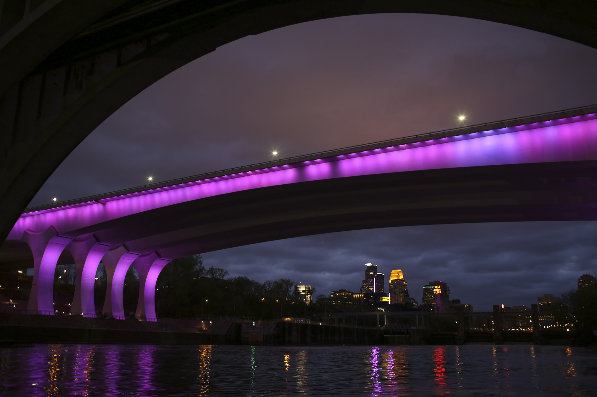 Purple Reign: Twin Cities landmarks to glow purple Thursday in memory ...