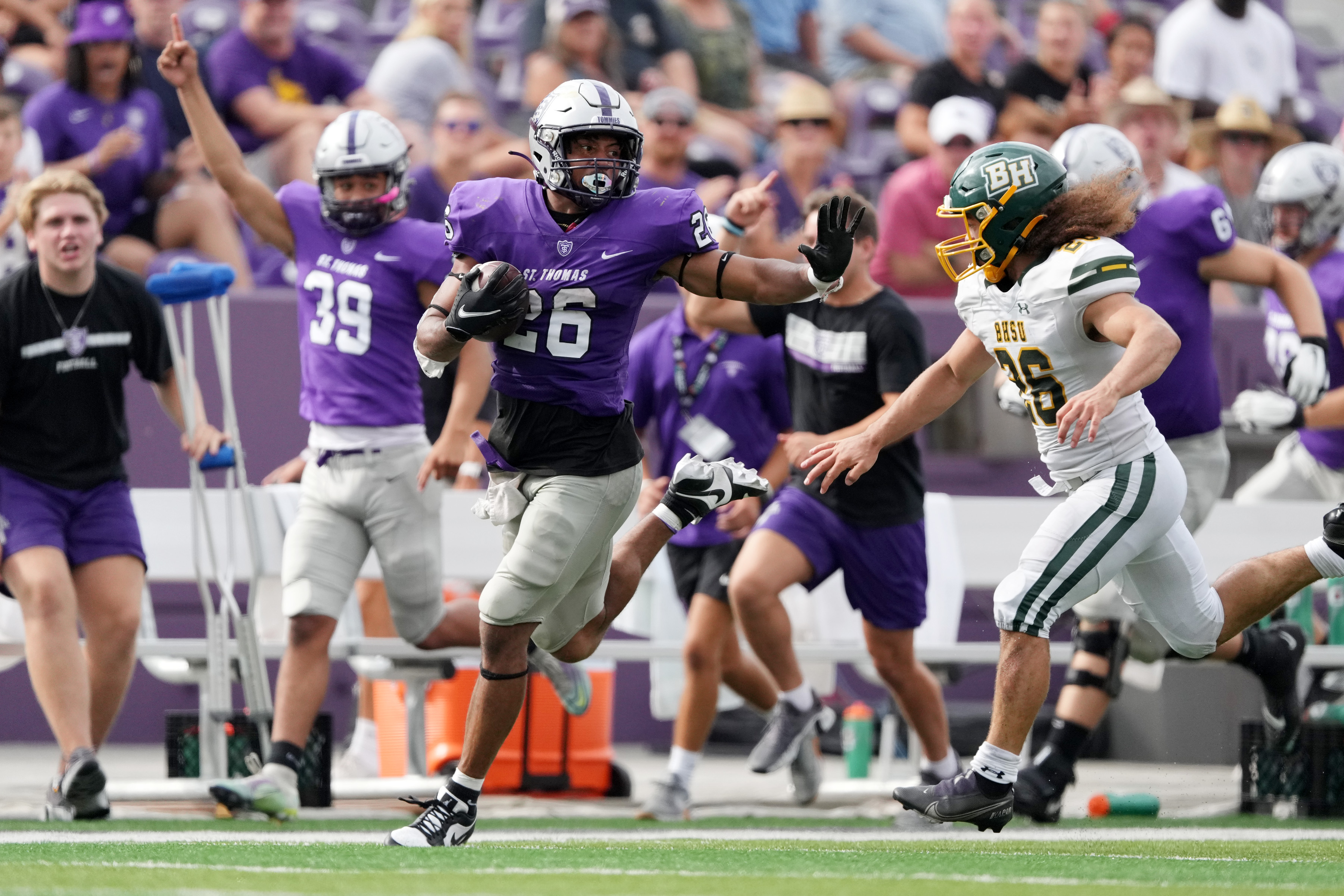 St. Thomas football aims to stop rare losing streak