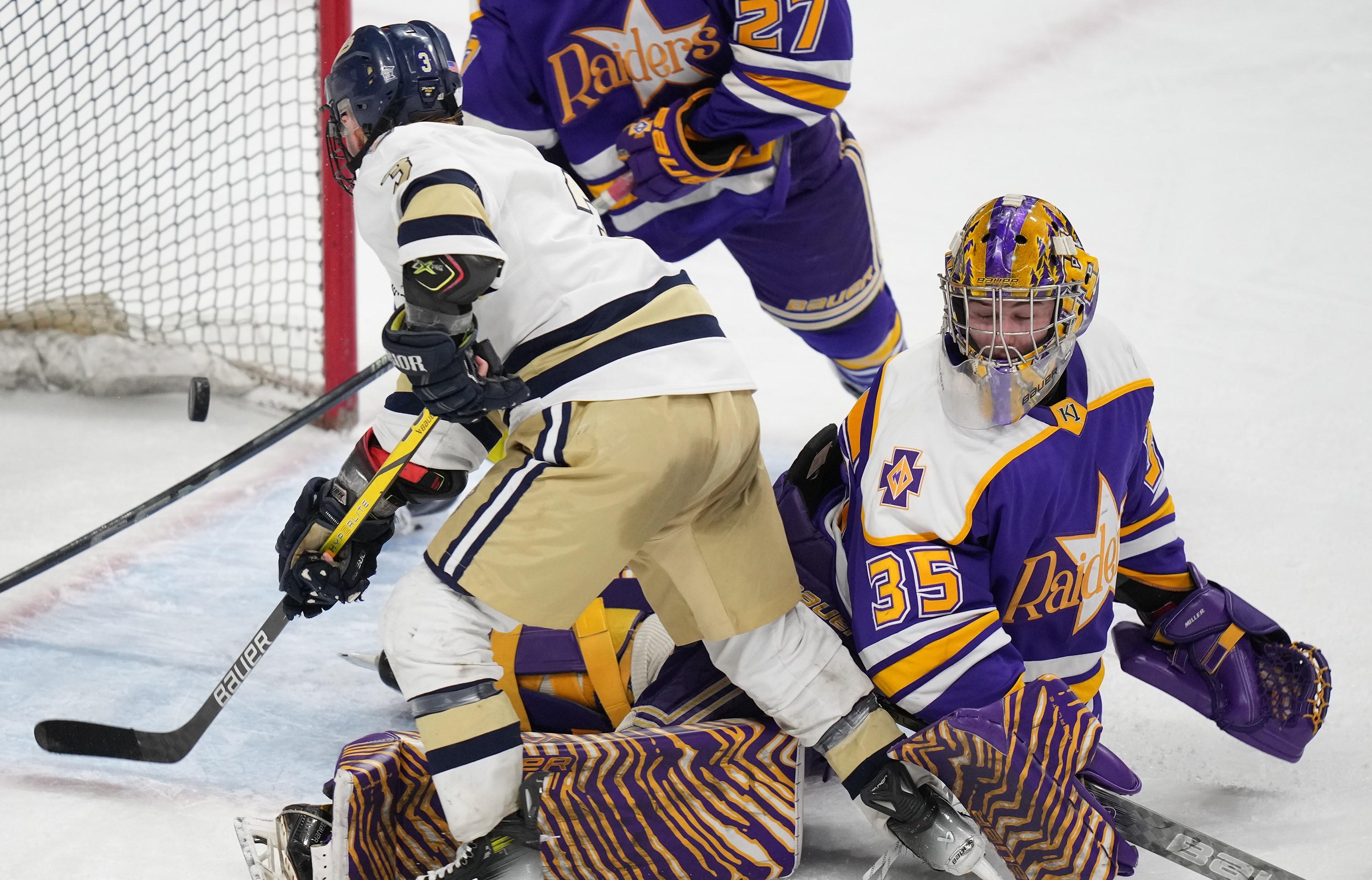 Minnesota boys hockey tournament. Get updates on the semifinals here.