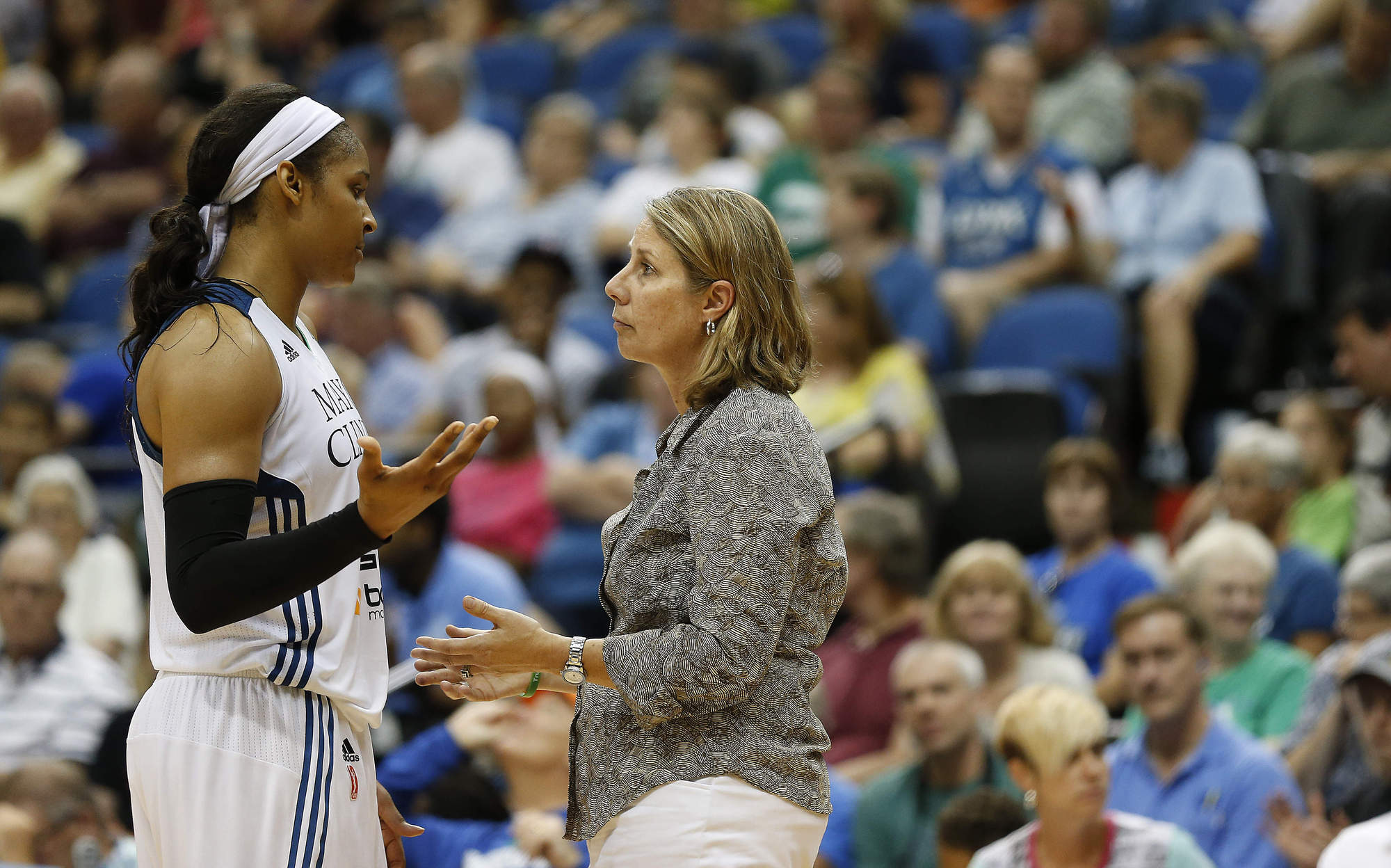 Lynx coach Cheryl Reeve remains positive despite two losses in row