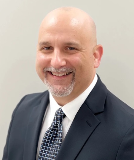 Lisa Cane's Instagram, Twitter & Facebook on IDCrawl