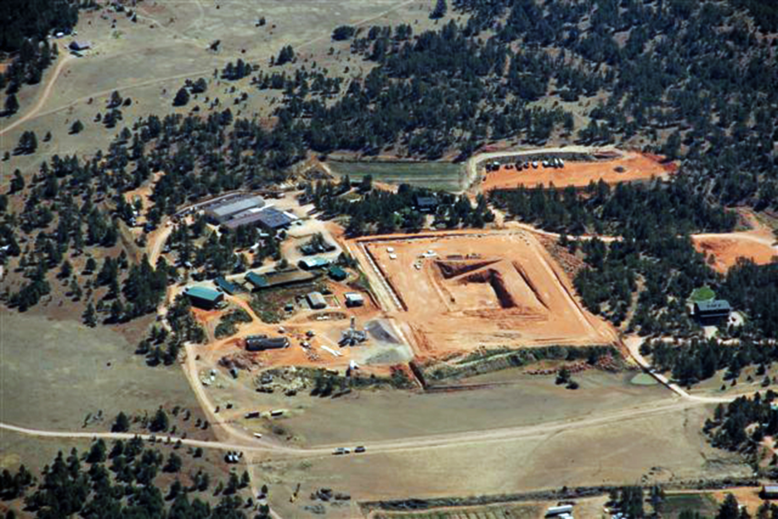 Warren Jeffs Compound