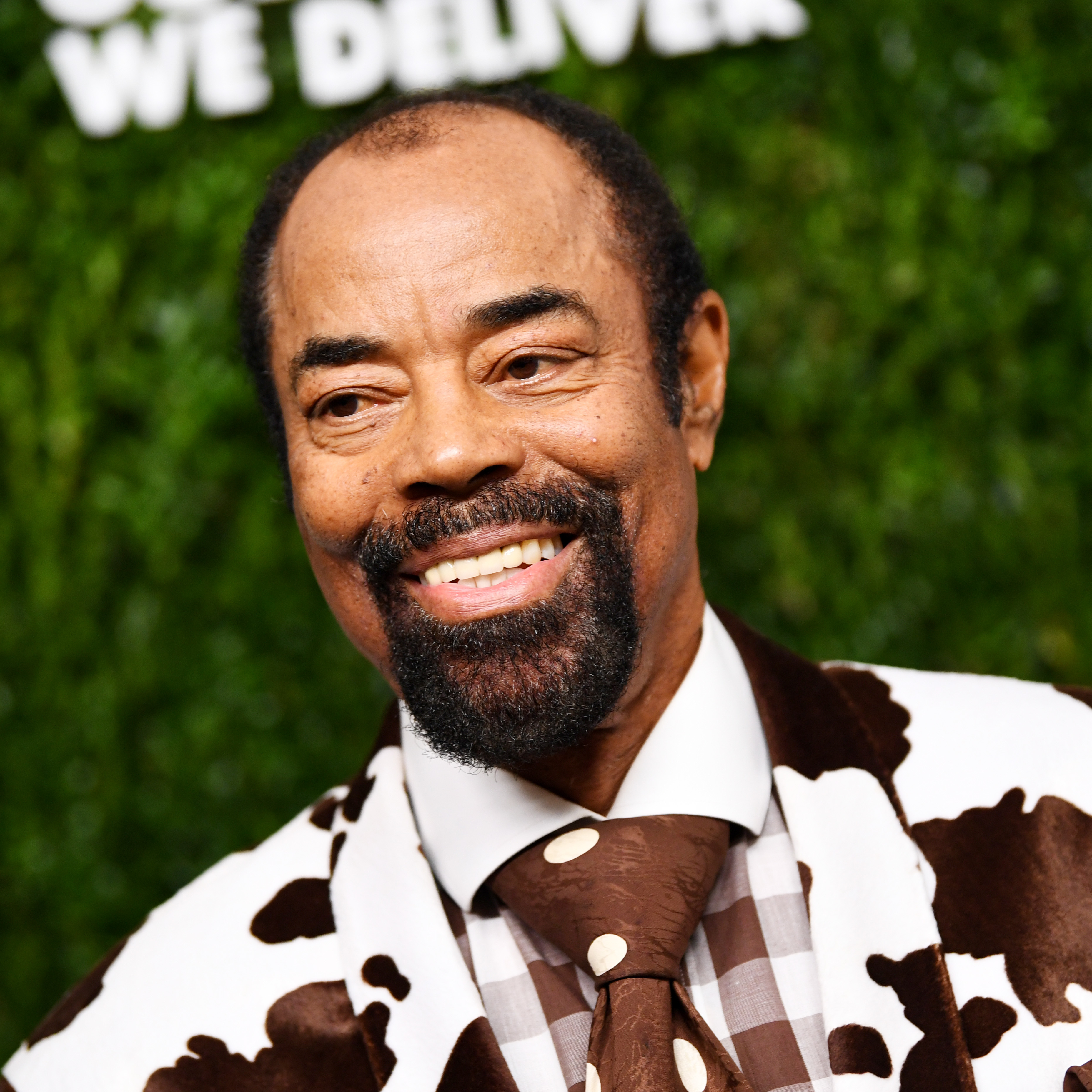 Walt Frazier's Instagram, Twitter & Facebook on IDCrawl